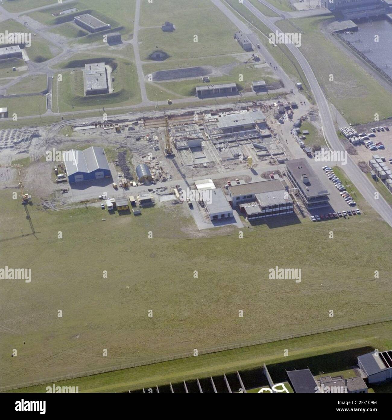 Aerial view of a part of buildings, here and there under construction ...