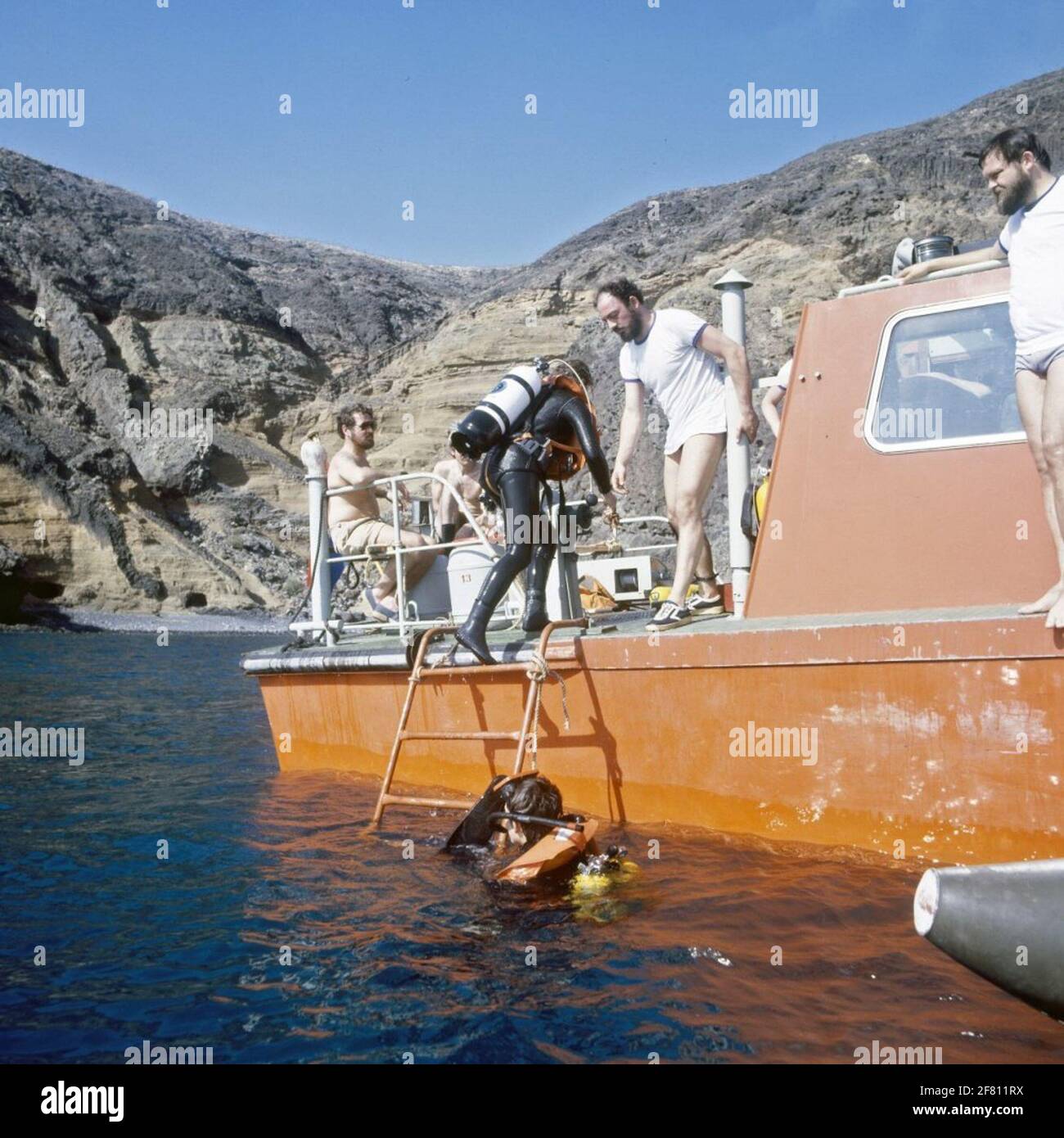 Diving work from the Barkas of the Oceanographic research vessel Hr.Ms ...