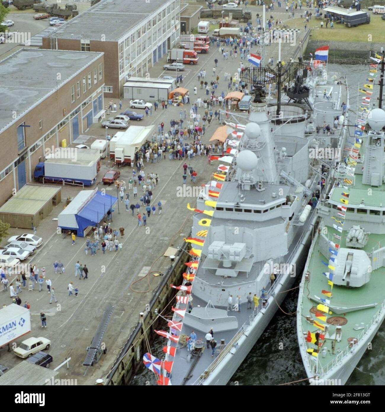 Printed during the Fleet Days 1989. Left the L-Fregat Hr.Ms. Witte de ...