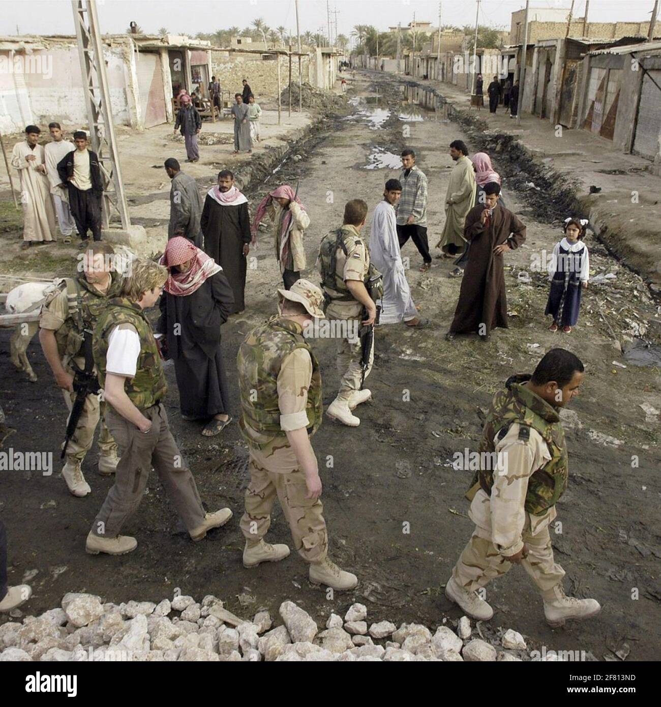 Royal marine iraq hi-res stock photography and images - Alamy