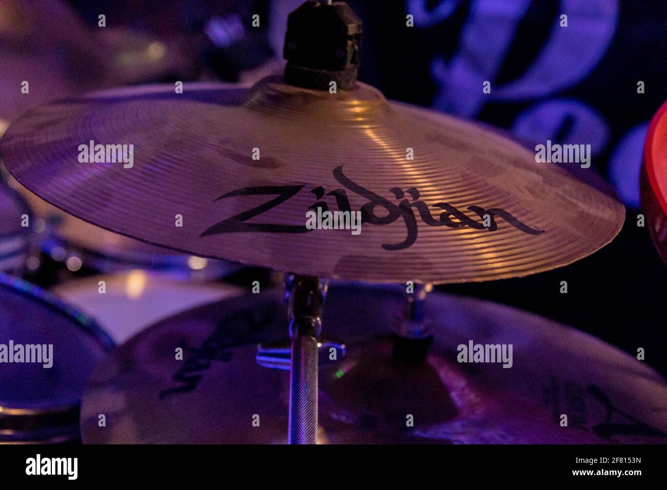 Cymbal stand hi-res stock photography and images - Alamy