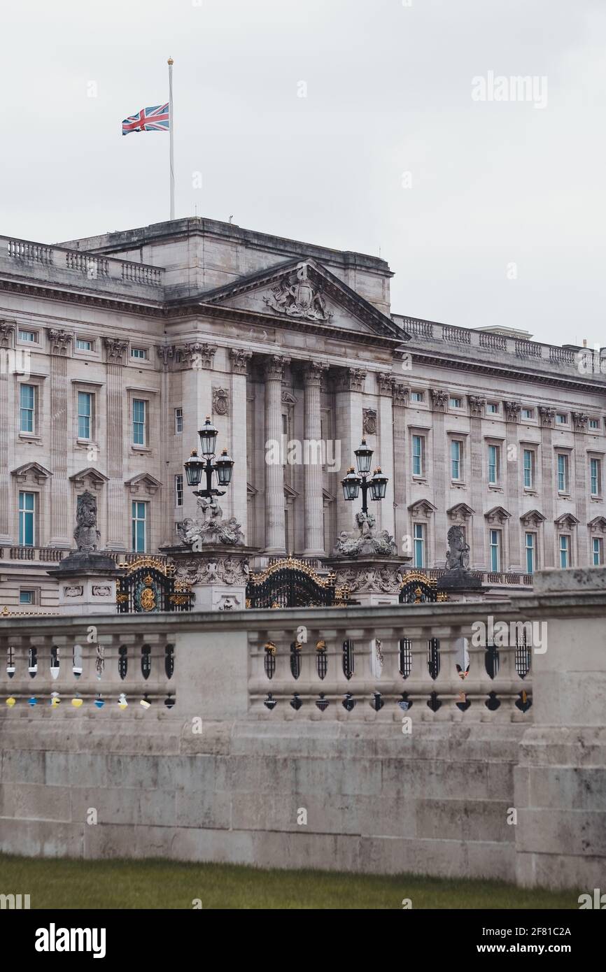 Prince philip funeral flag hi-res stock photography and images - Alamy
