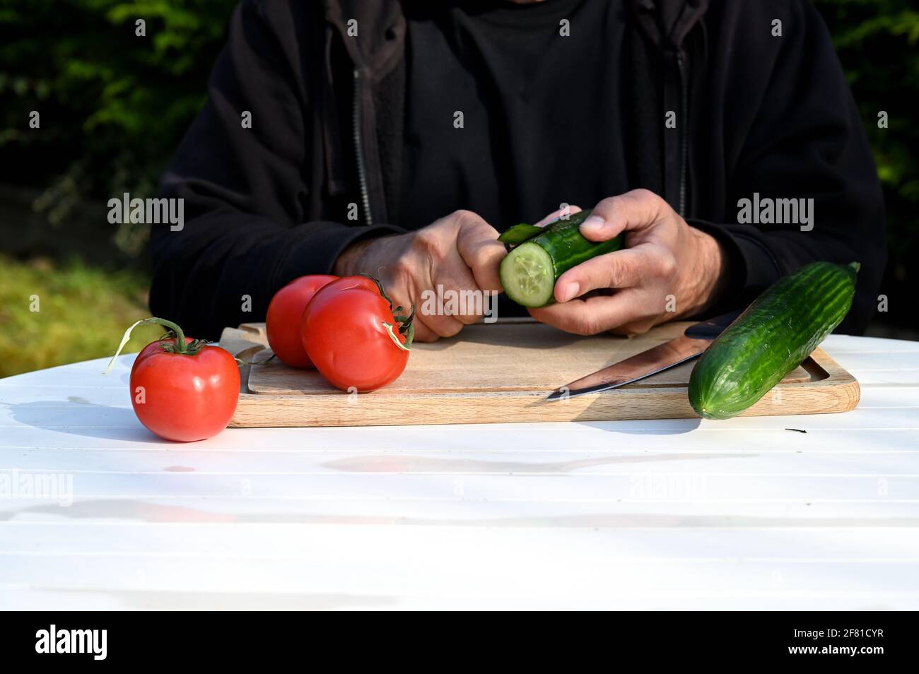 Peeling a bell pepper hi-res stock photography and images - Alamy