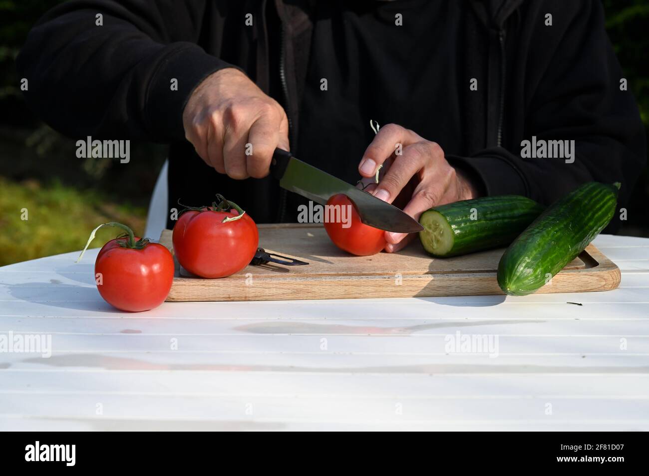 Peeling a bell pepper hi-res stock photography and images - Alamy