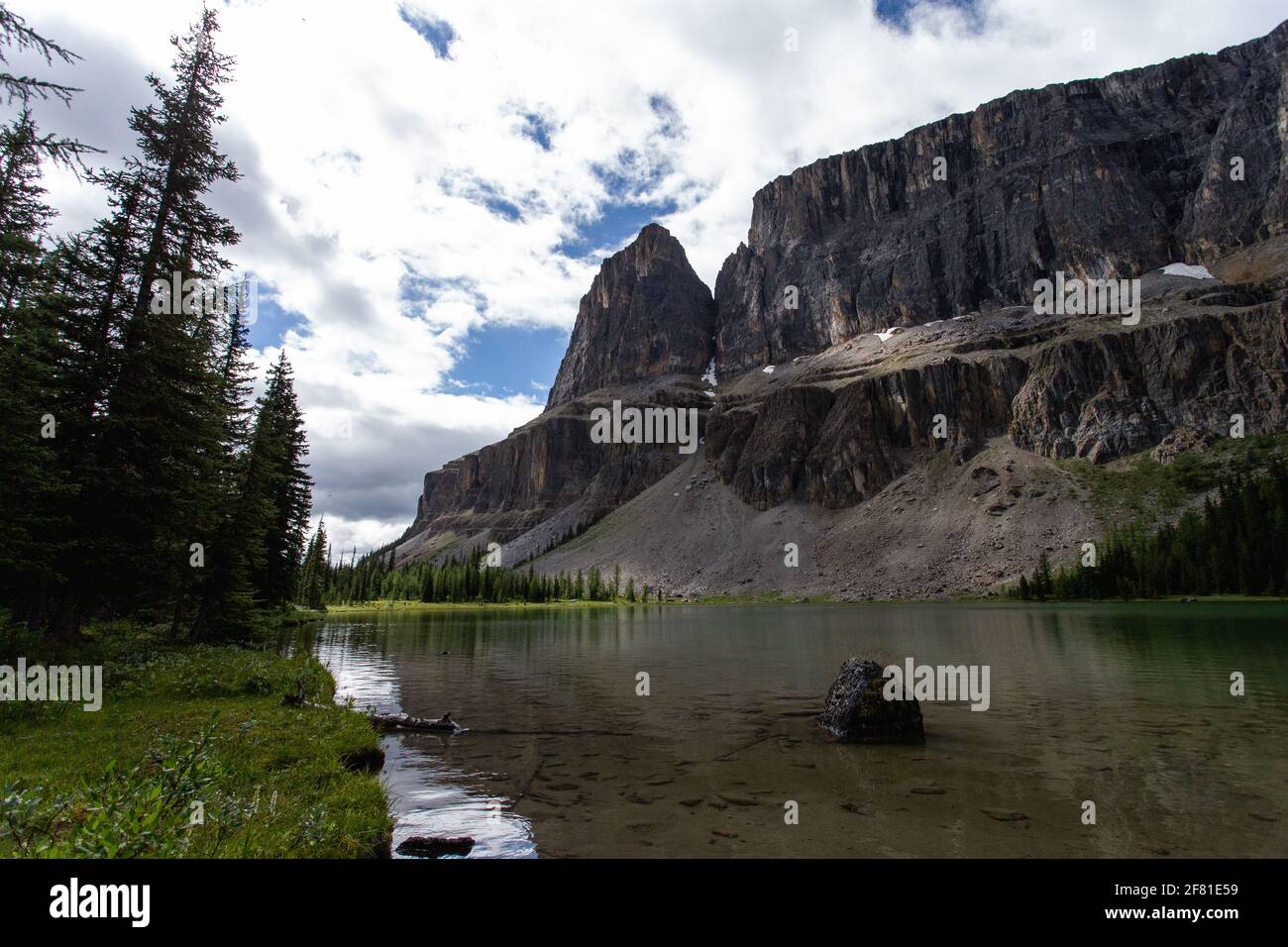 Tall rock hi-res stock photography and images - Alamy
