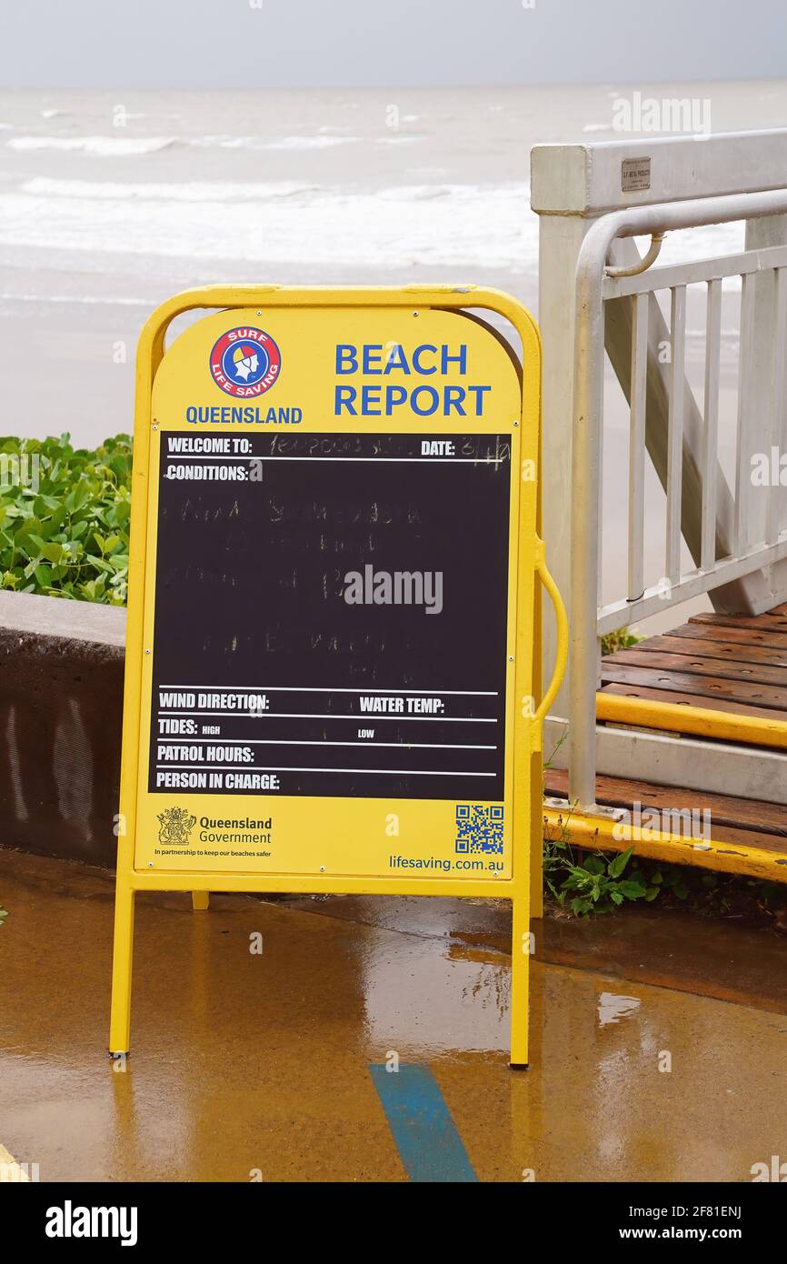 Yeppoon, Queensland, Australia - April 2021: Surf lifesaving beach ...