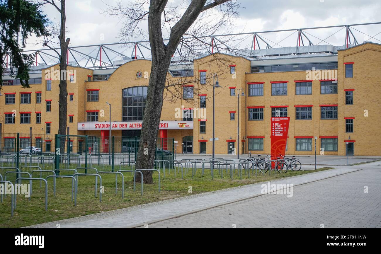 1 fc union berlin club logo hi-res stock photography and images - Alamy