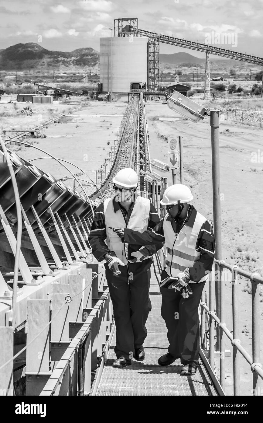 Industrial pollution africa Black and White Stock Photos & Images - Alamy