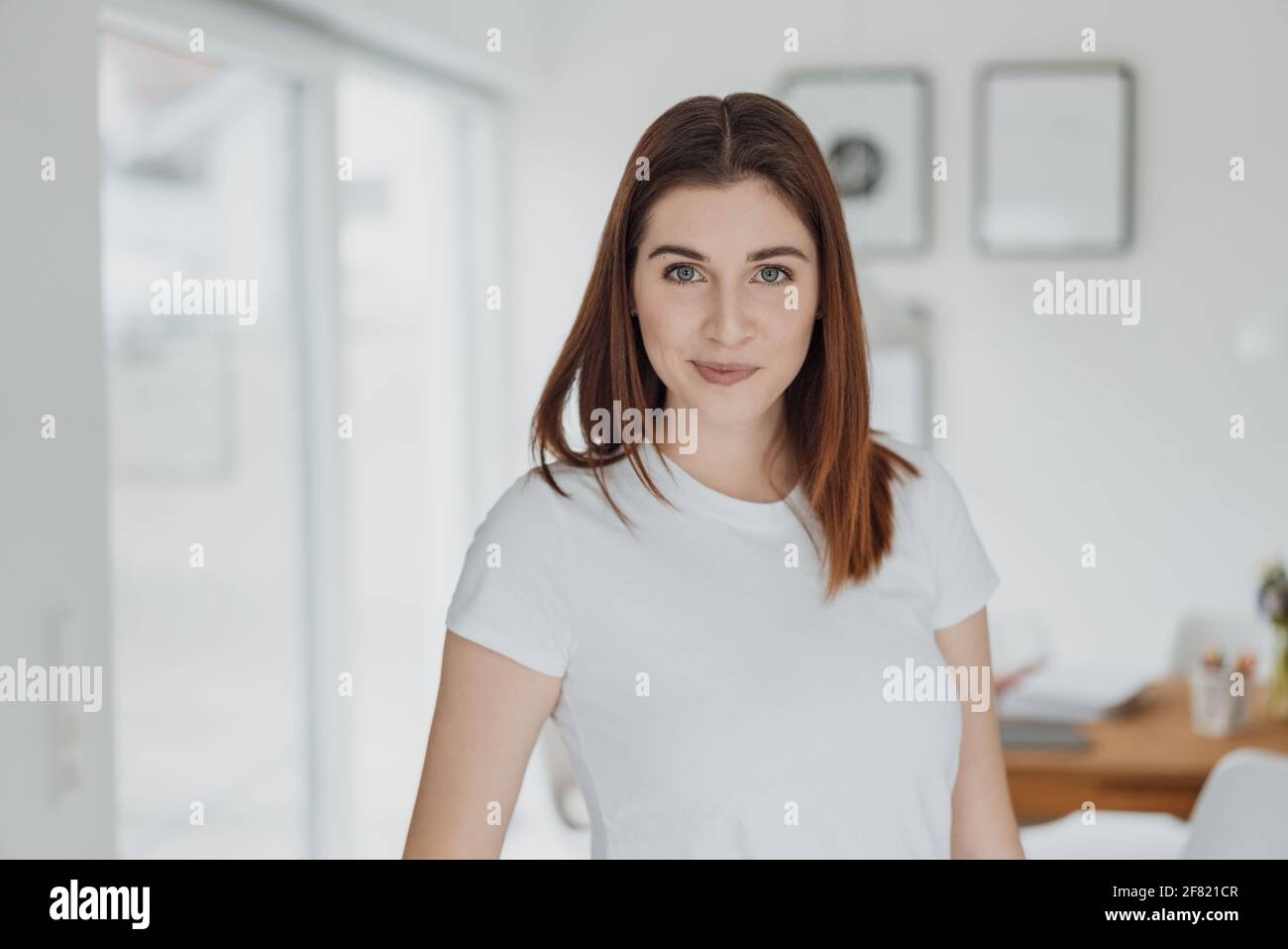 Wry smile hi-res stock photography and images - Alamy