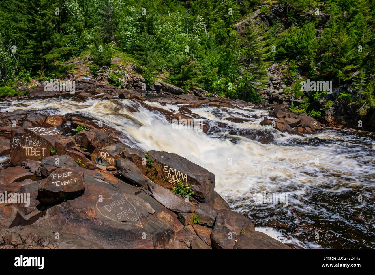 Onaping falls hi-res stock photography and images - Alamy