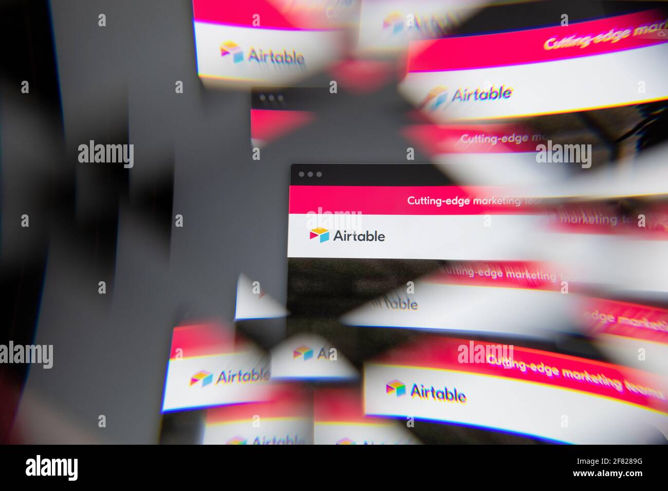 Airtable logo hi-res stock photography and images - Alamy