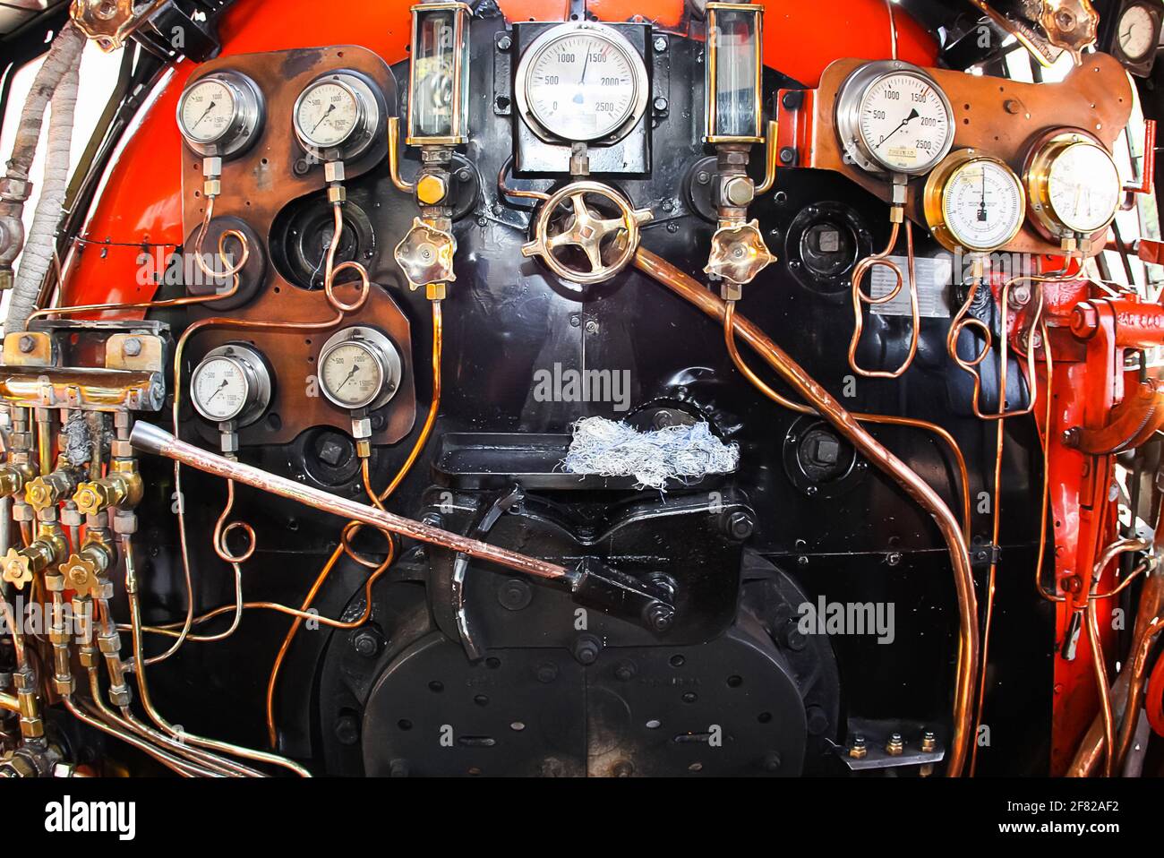 Inside steam locomotive cabin hi-res stock photography and images - Alamy