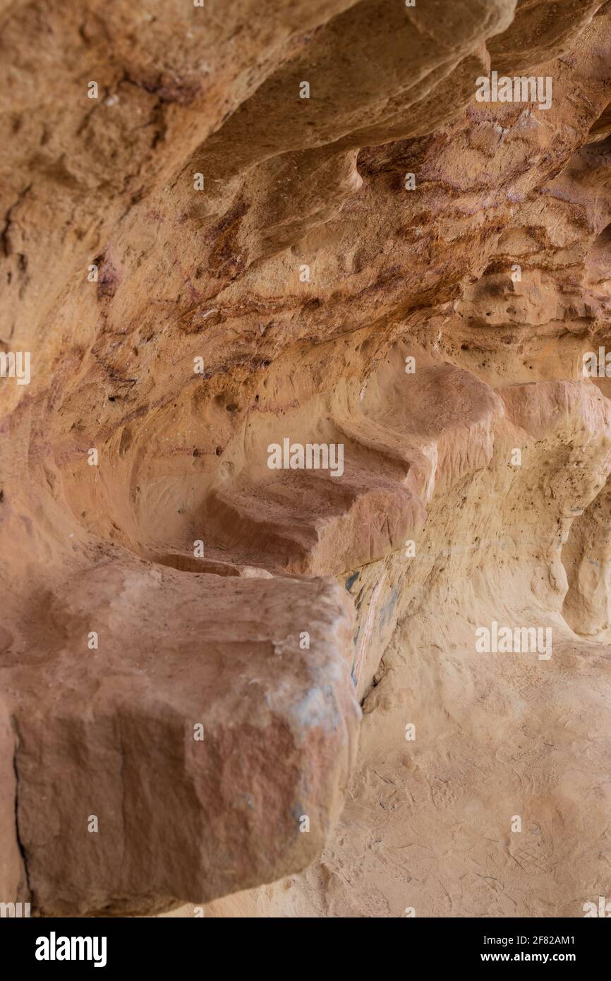 Path through the desert hi-res stock photography and images - Alamy