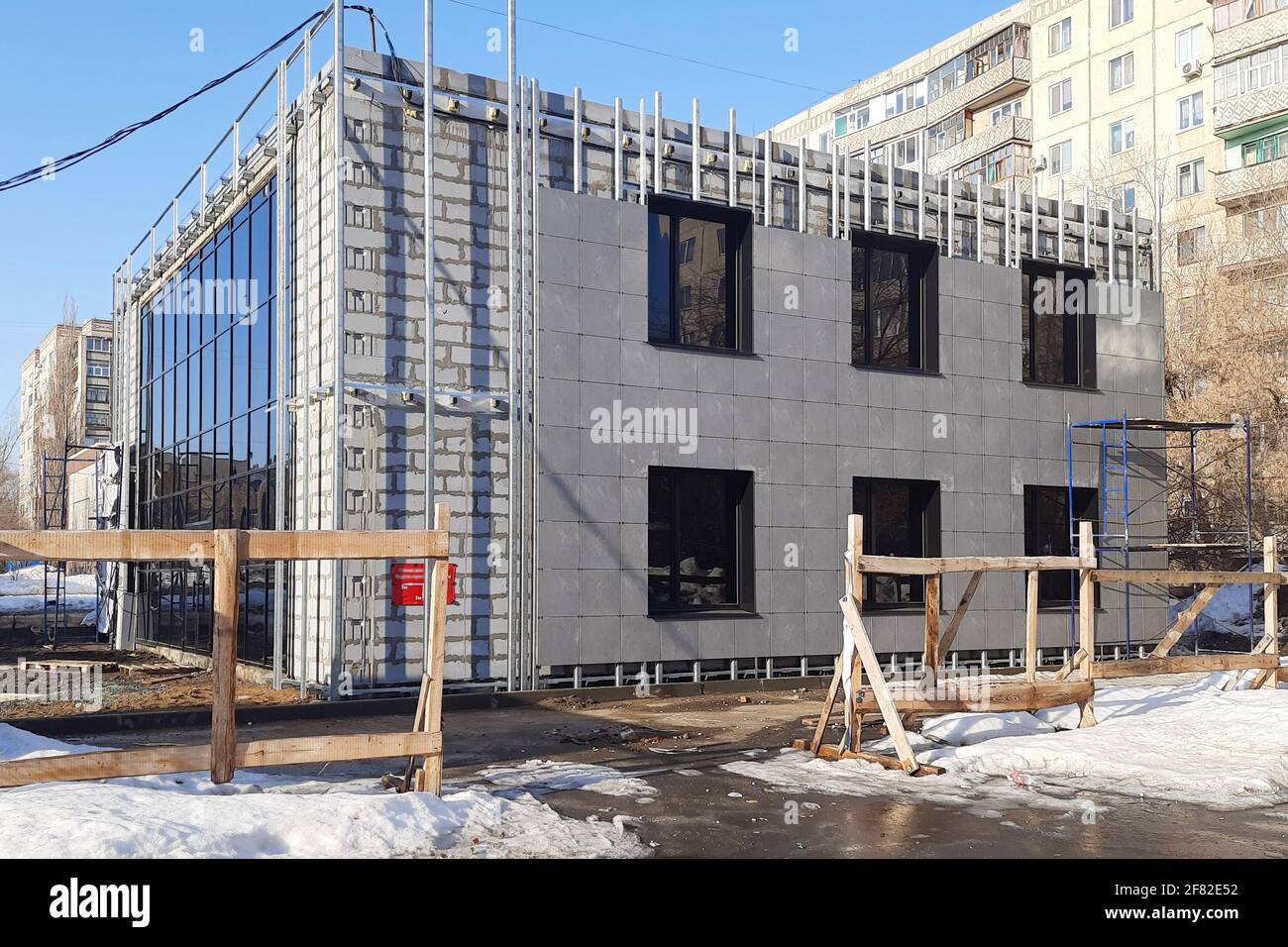 Stone facing panels hi-res stock photography and images - Alamy