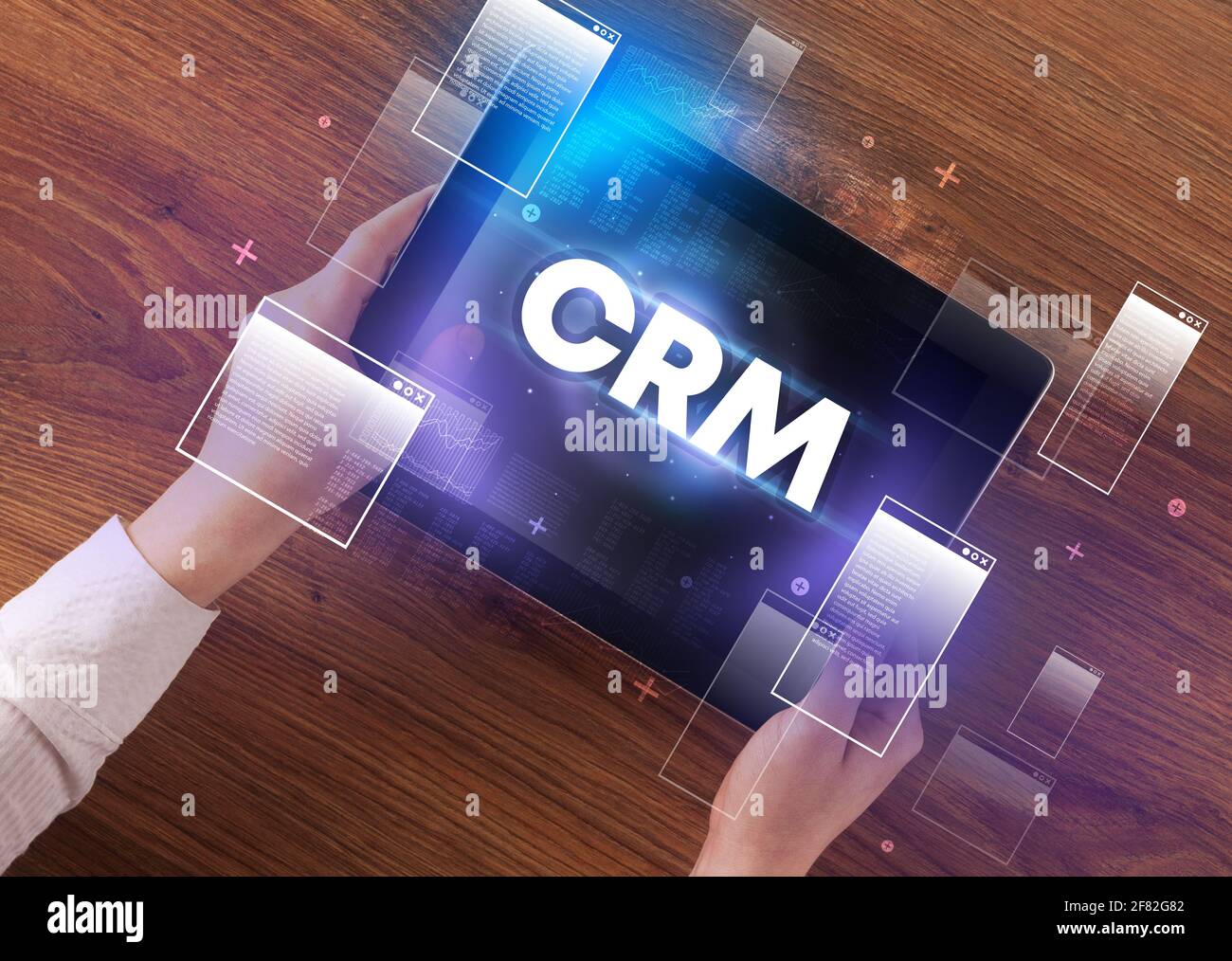 Close-up of a hand holding tablet Stock Photo - Alamy