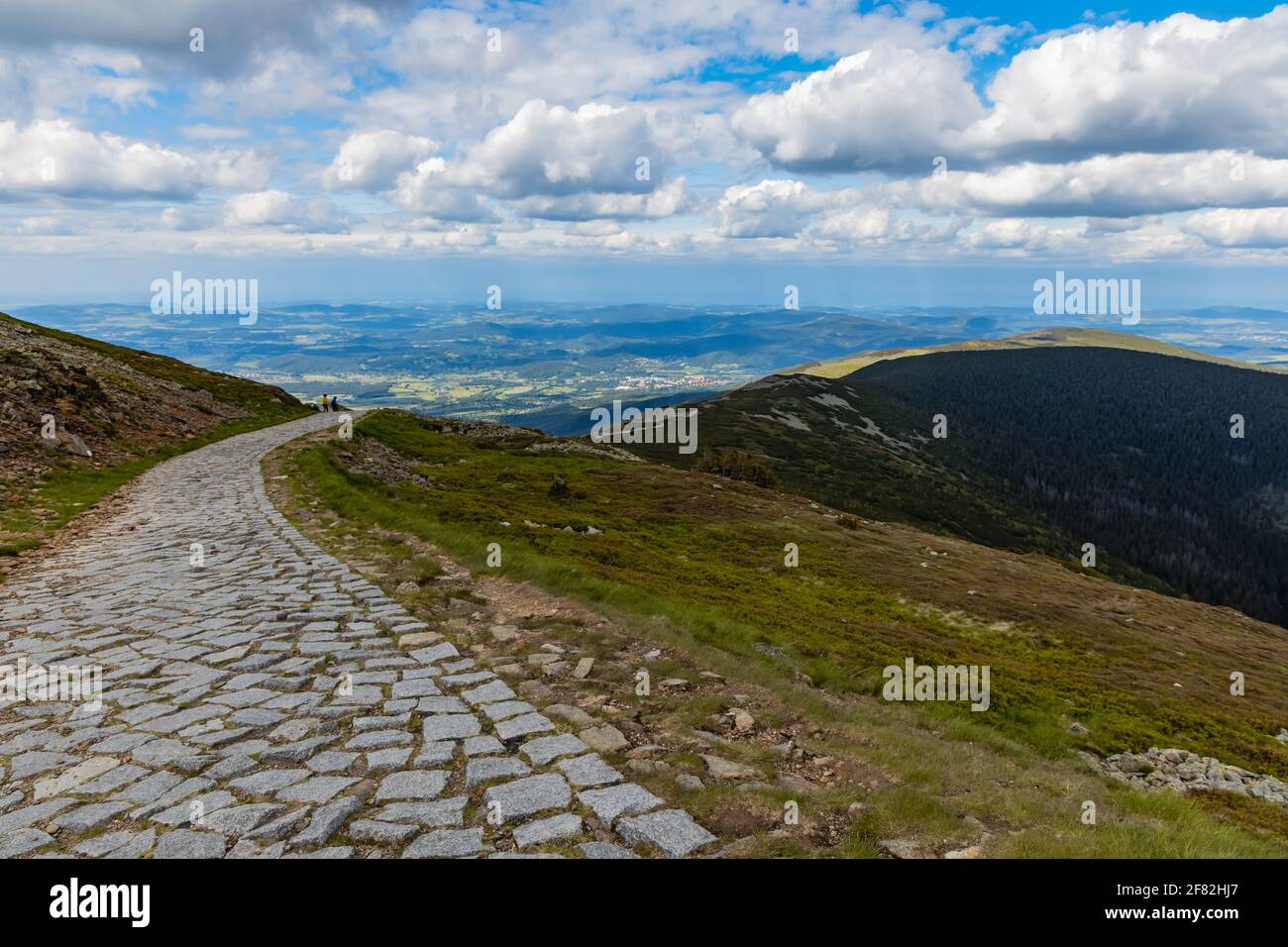 Long mountain trail with panorama of Karkonosze Giant Mountains around ...