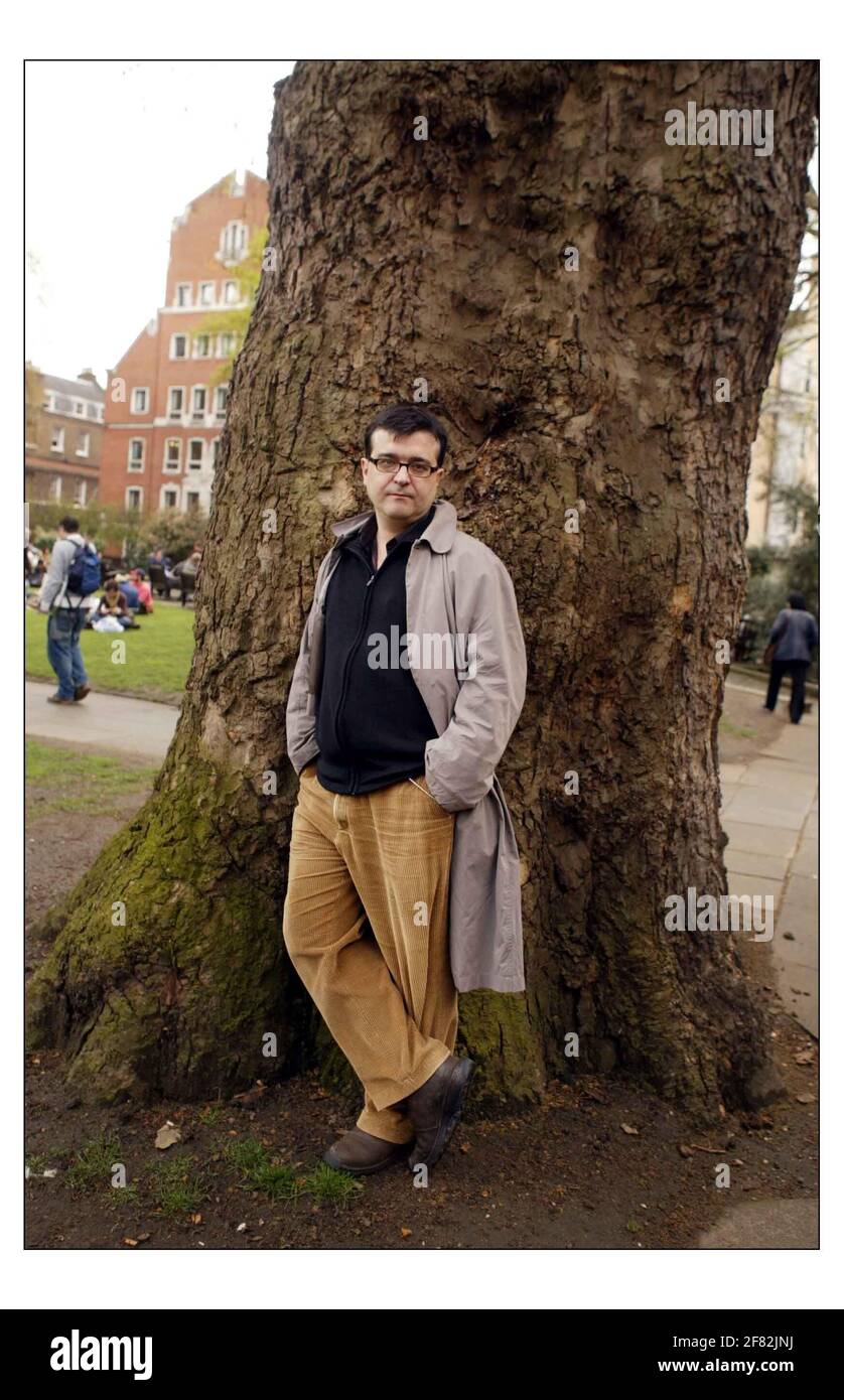 Writer .....Javier Cercas in Londonpic David Sandison 19/4/2004 Stock ...