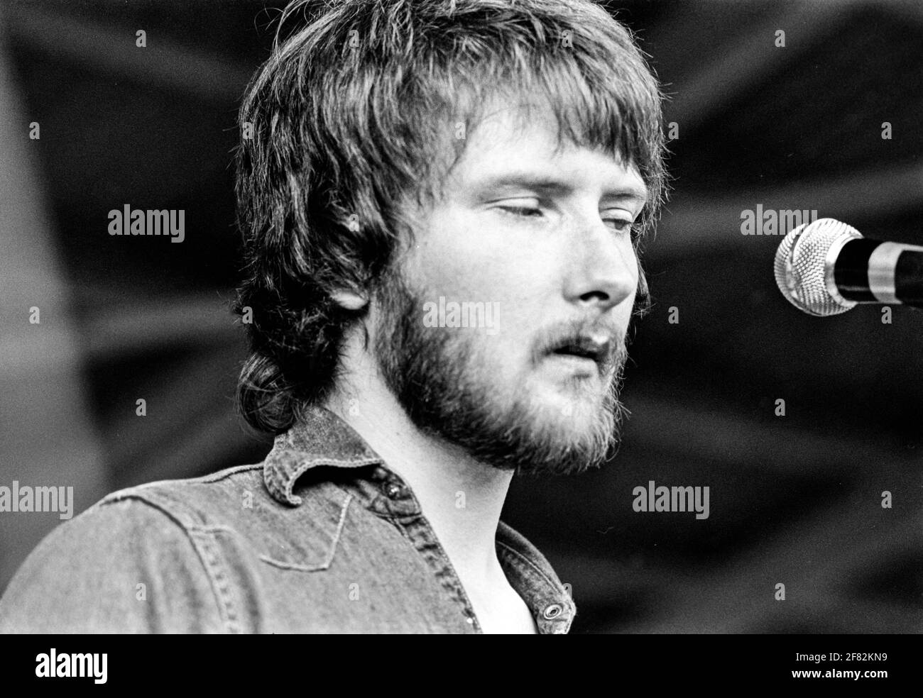 Gerry rafferty hi-res stock photography and images - Alamy