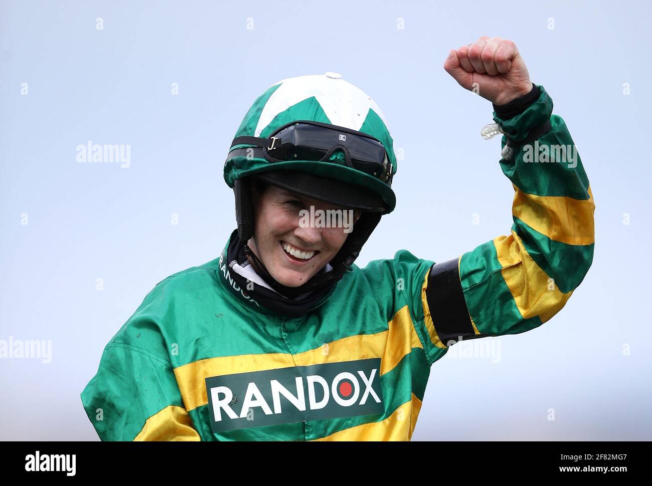 Rachael blackmore minella times aintree hi-res stock photography and ...