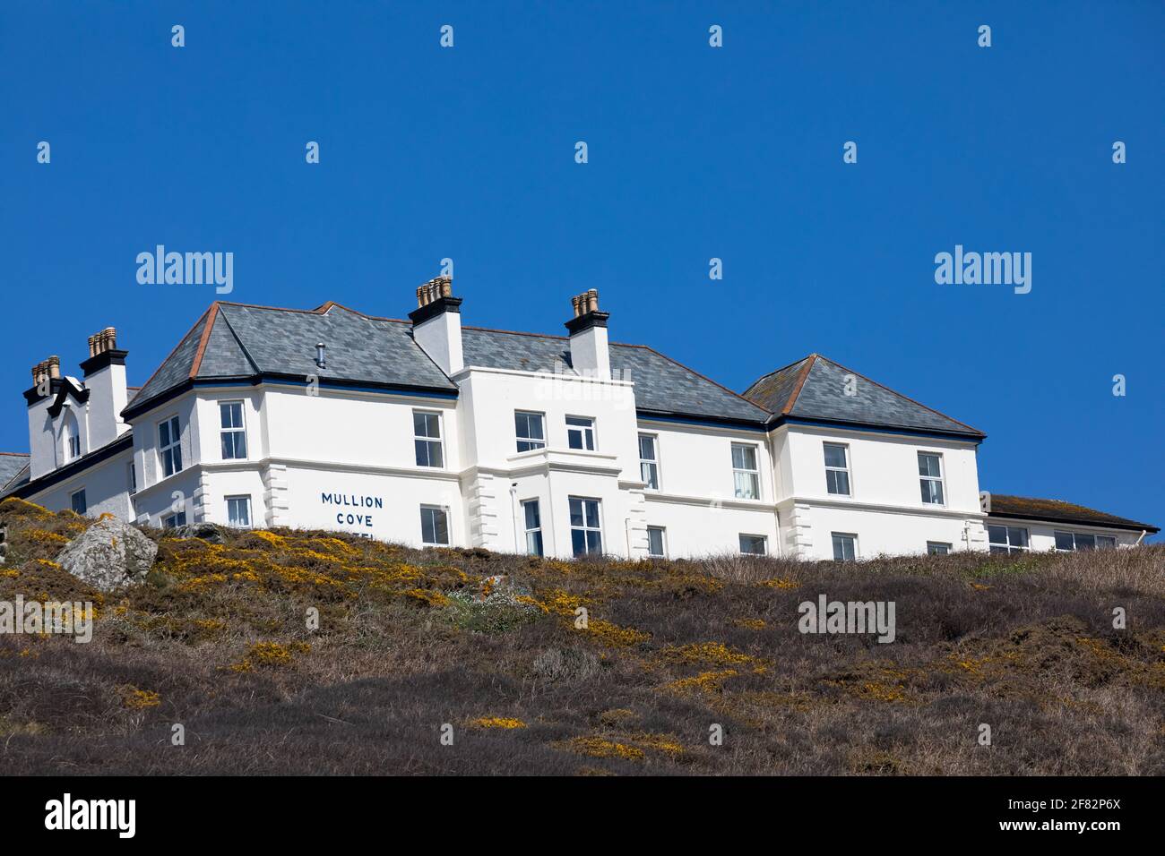 A view of Mullion Cove Hotel, Cornwall Stock Photo - Alamy