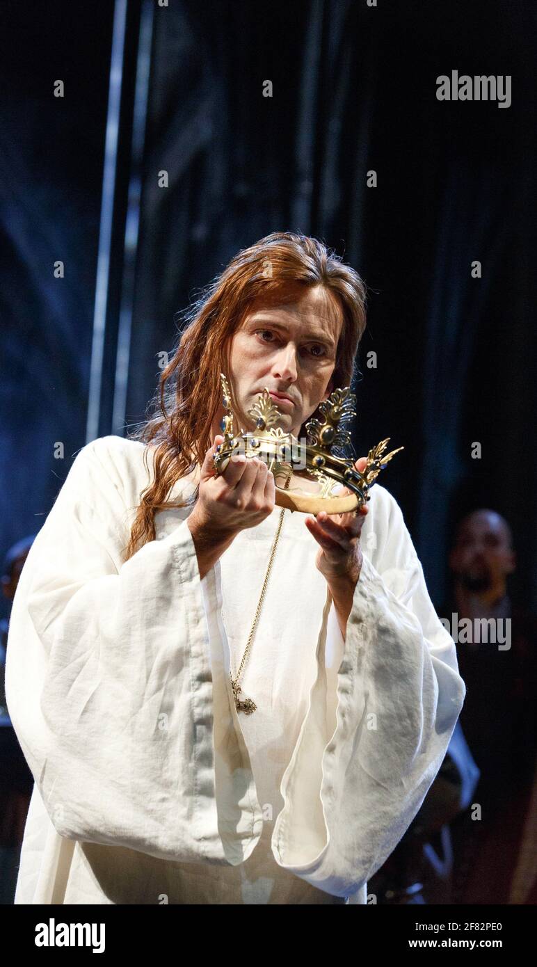David Tennant (King Richard II) in RICHARD II by Shakespeare at the ...