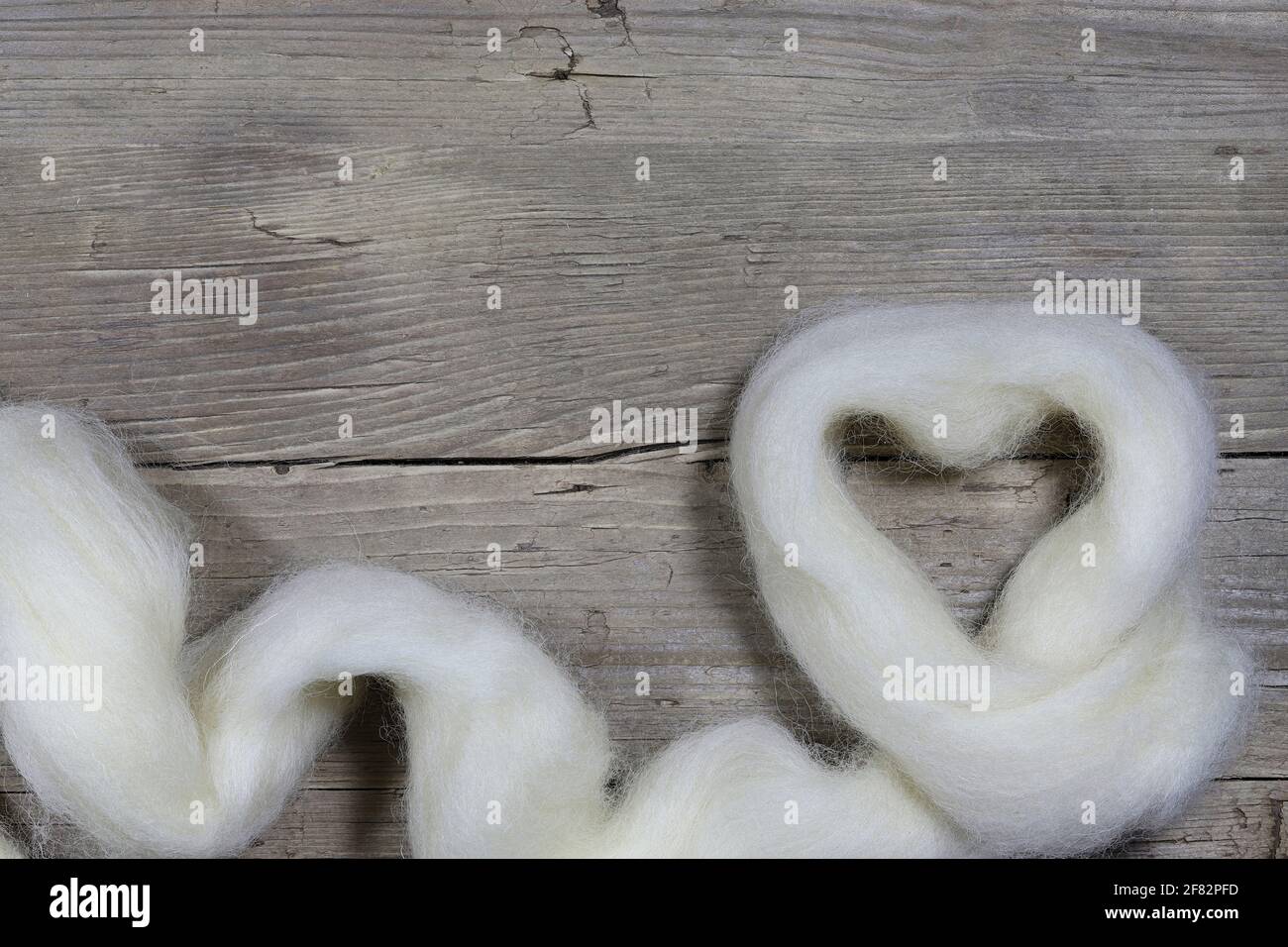 Plank raw material hi-res stock photography and images - Alamy