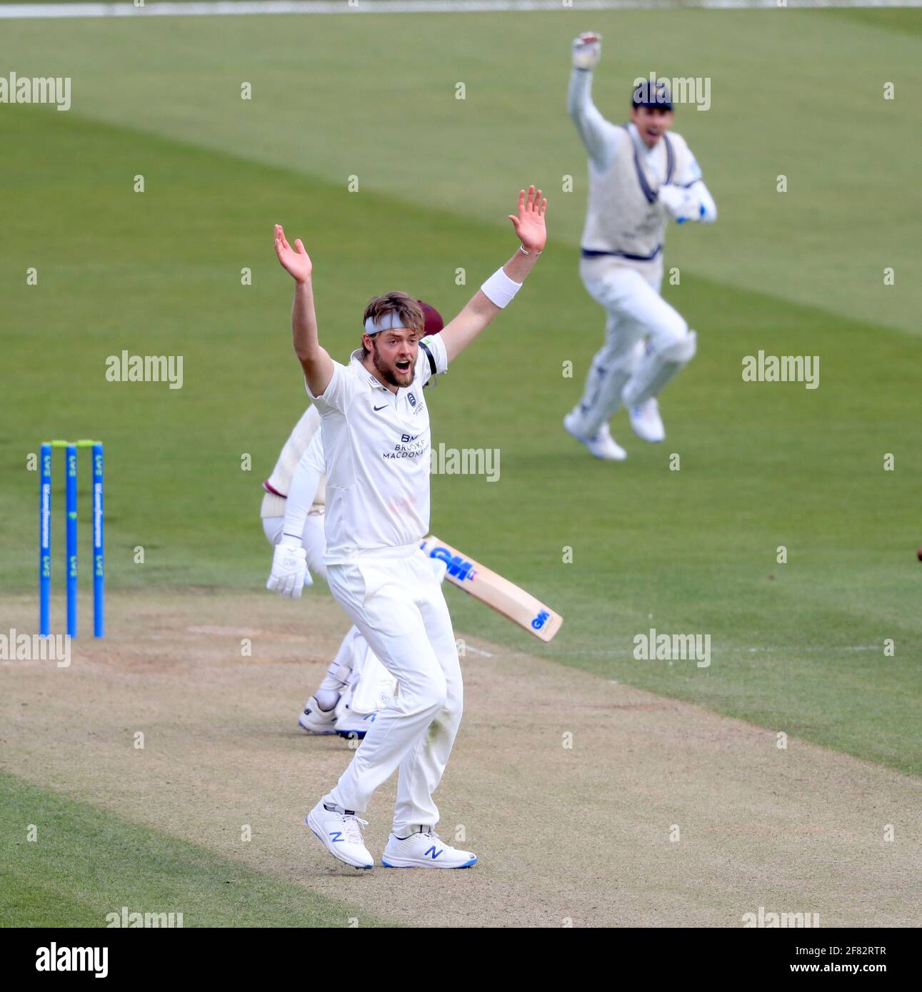 Middlesexs tom helm hi-res stock photography and images - Alamy