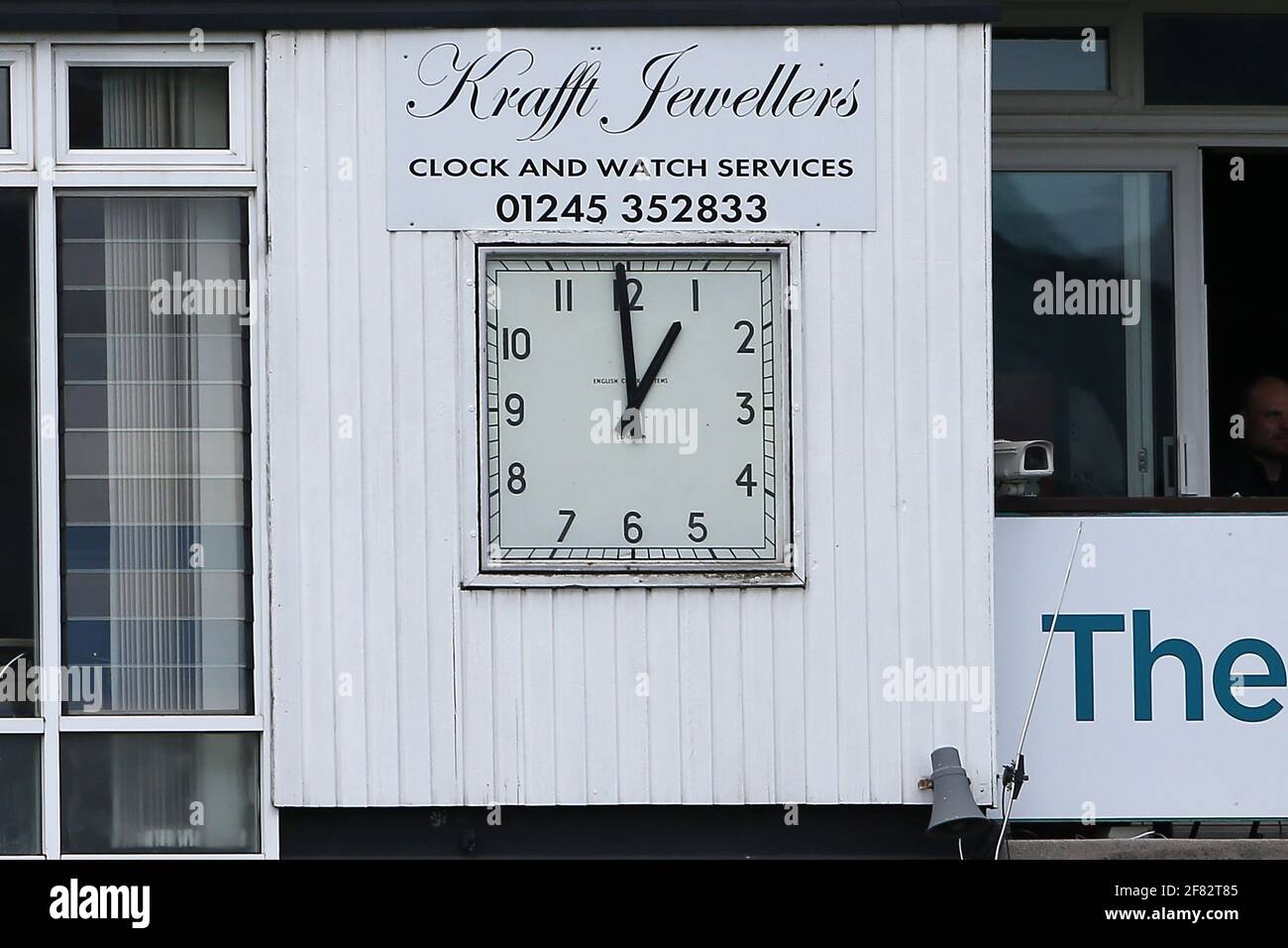 1pm clock hi-res stock photography and images - Alamy