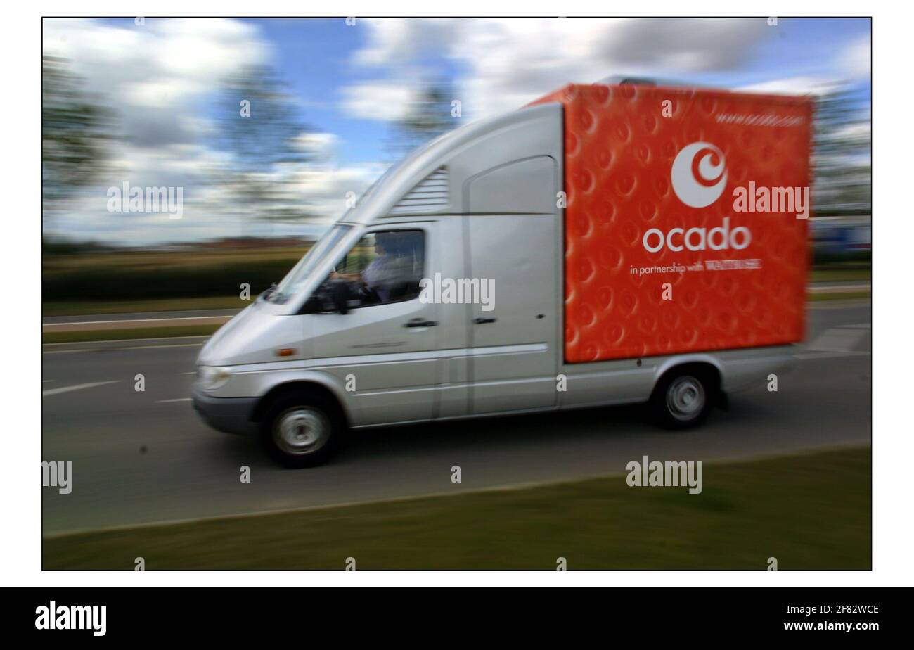 Ocado warehouse hi-res stock photography and images - Alamy
