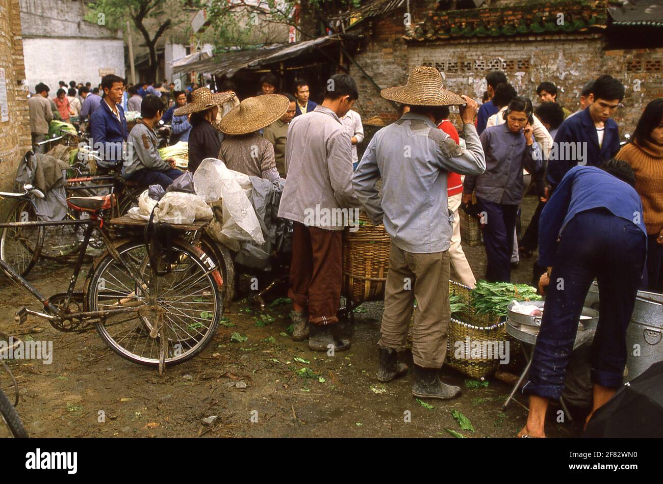 Street scenes of Guangzhou China 1985 Stock Photo - Alamy