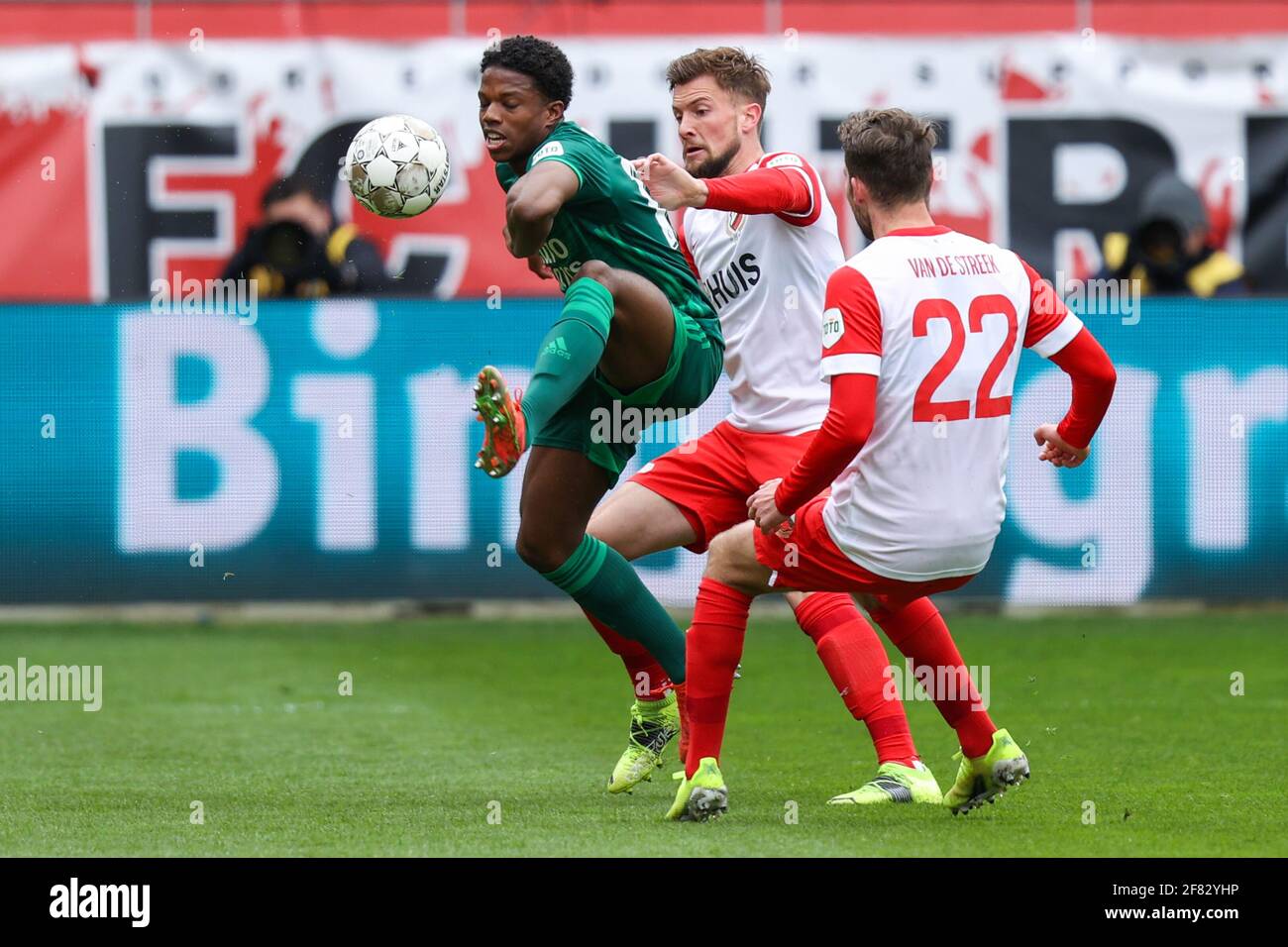 Tyrell malacia de feyenoord hi-res stock photography and images - Alamy