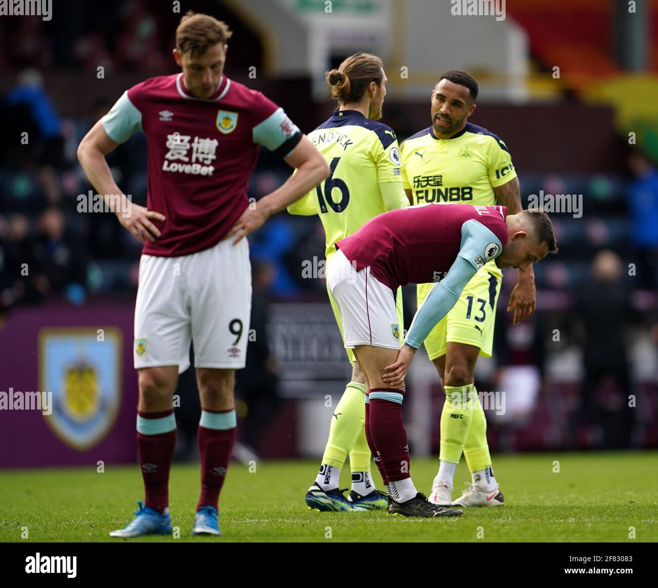 Newcastle United's Jeff Hendrick and Callum Wilson react after the ...