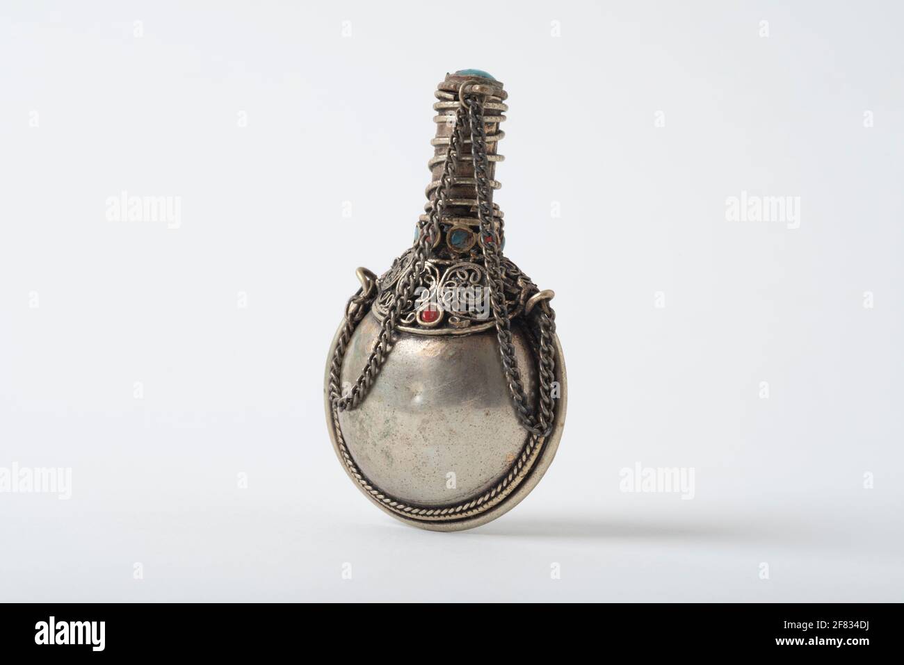 Snuff container hi-res stock photography and images - Alamy