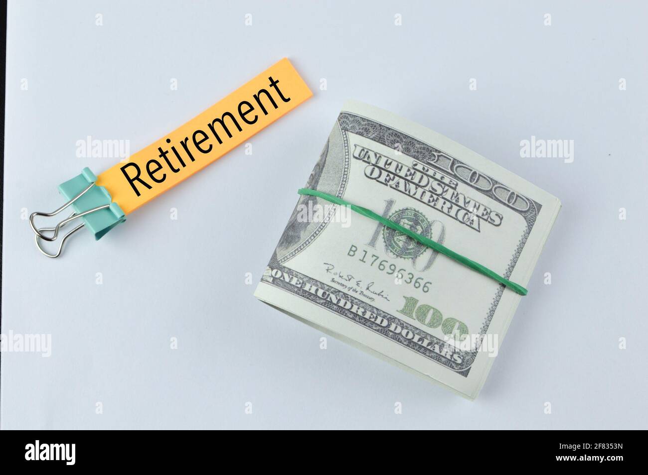 Money banknote and memo note written with RETIREMENT Stock Photo - Alamy