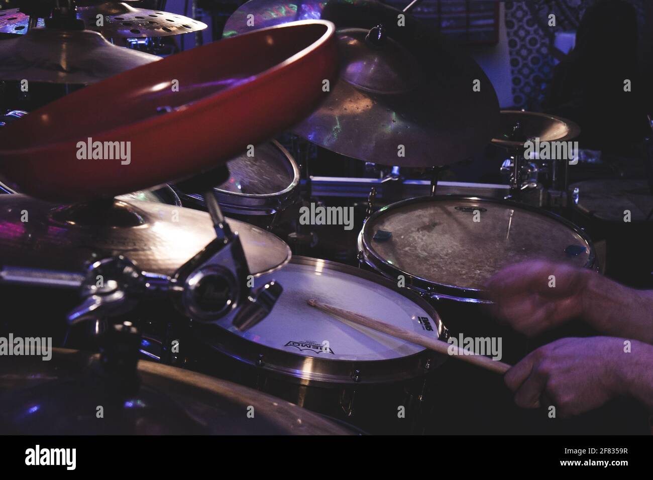 Hands drumming hi-res stock photography and images - Alamy