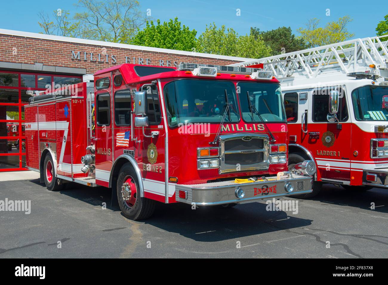Massachusetts fireman hi-res stock photography and images - Alamy