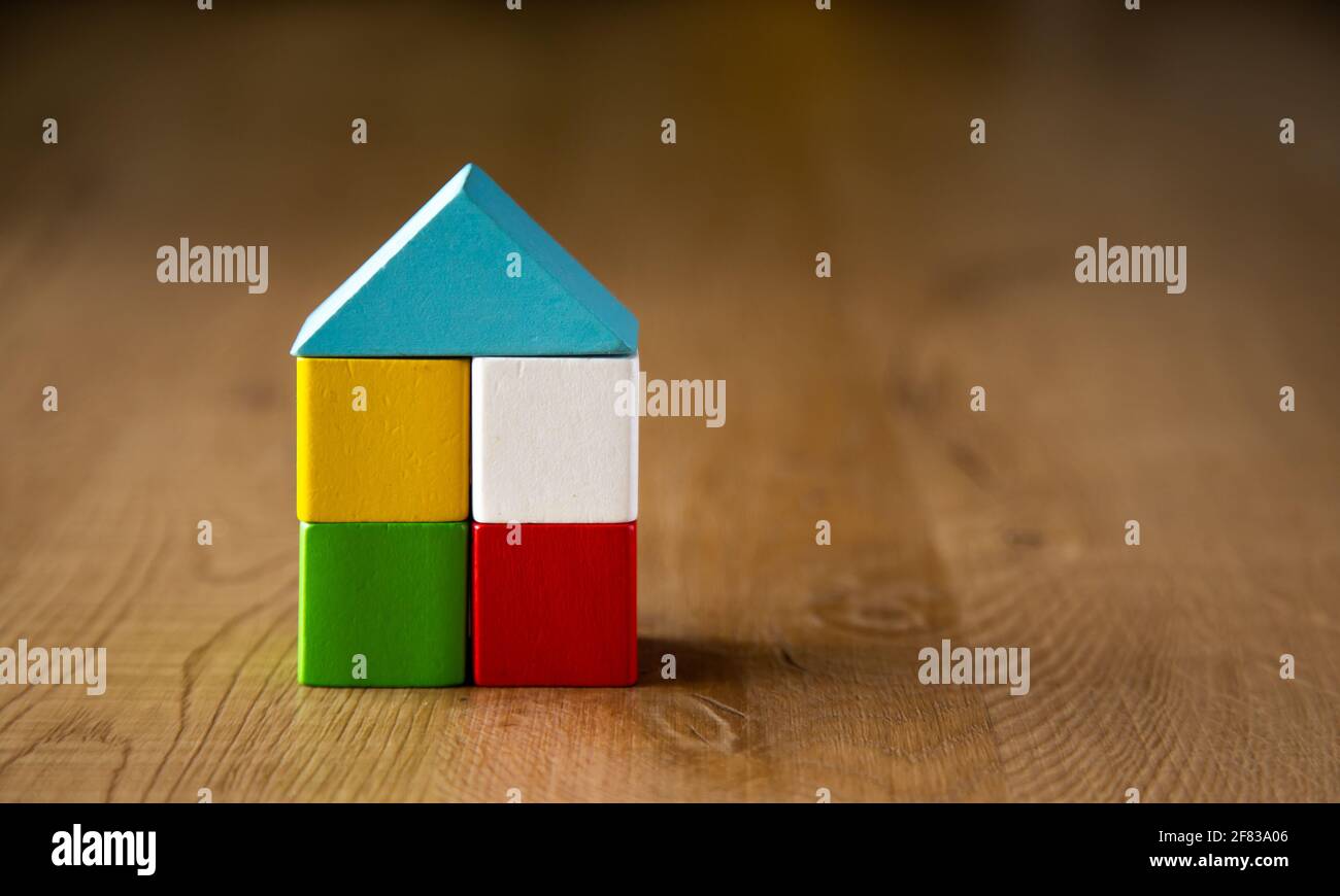 Block form hi-res stock photography and images - Alamy