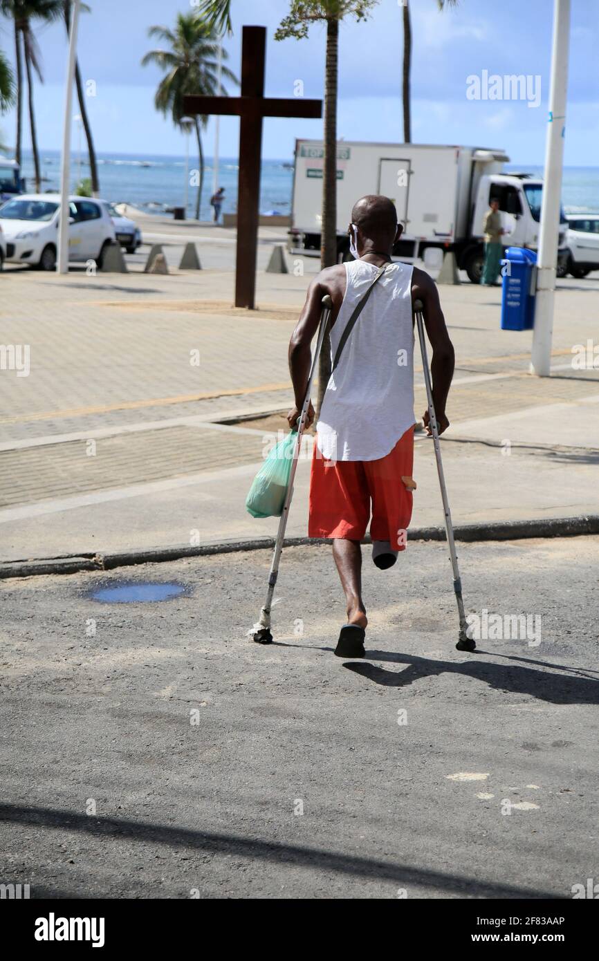 Man leg amputee in wheelchair hi-res stock photography and images - Alamy