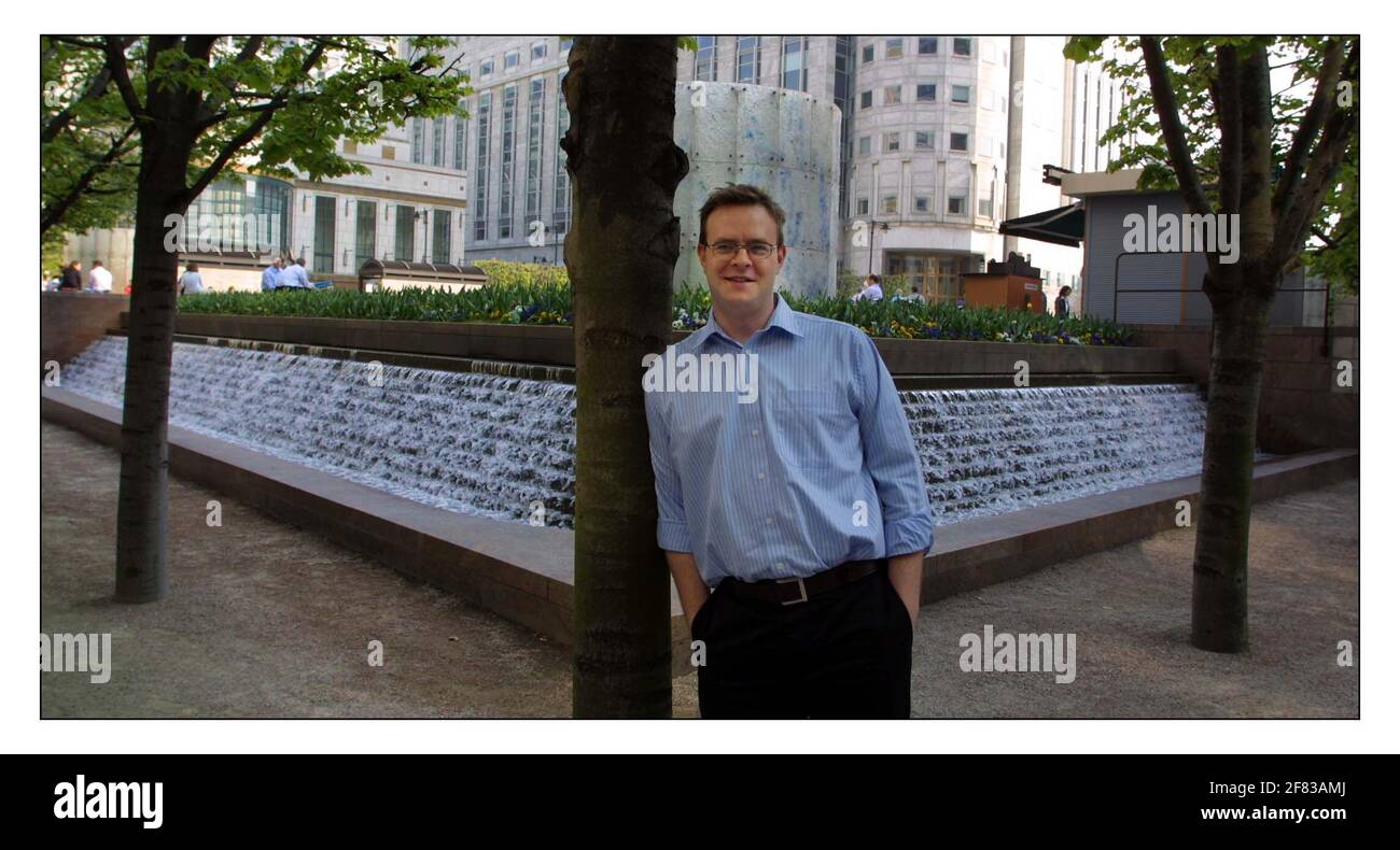 Guy russell hi-res stock photography and images - Alamy