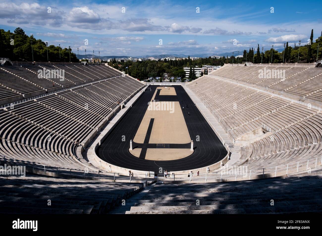 U shaped stadium hi-res stock photography and images - Alamy