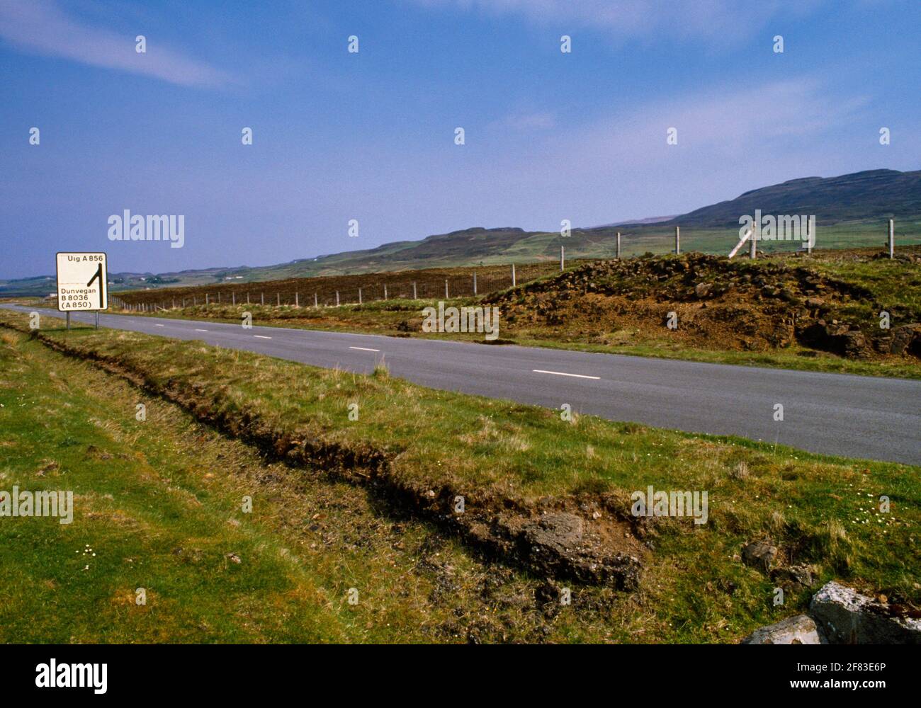 Snizort river hi-res stock photography and images - Alamy