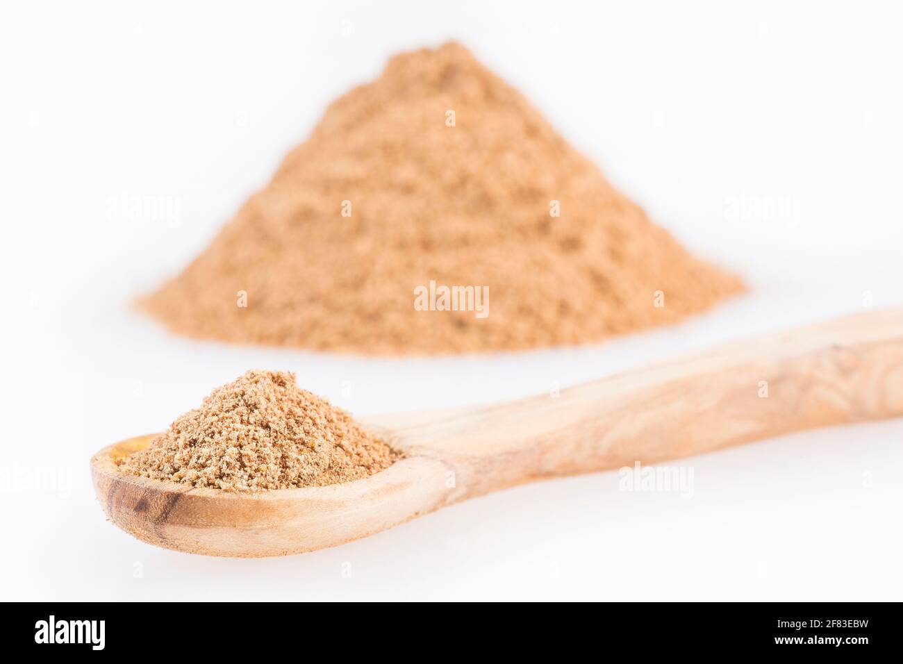 Cinnamon powder brown - Finely ground. Cinnamomum verum Stock Photo - Alamy