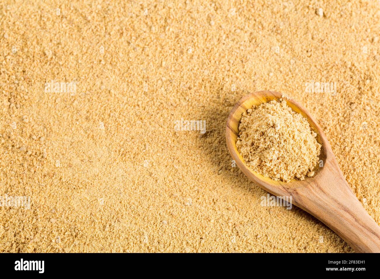 Ginger powder - Zingiber officinale. Top view Stock Photo - Alamy