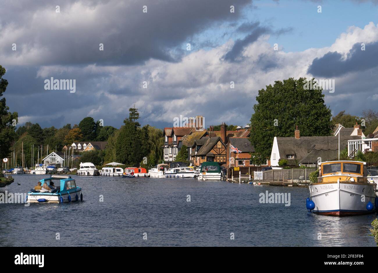 The River Bure, part of The Norfolk Broads National Park, at ...