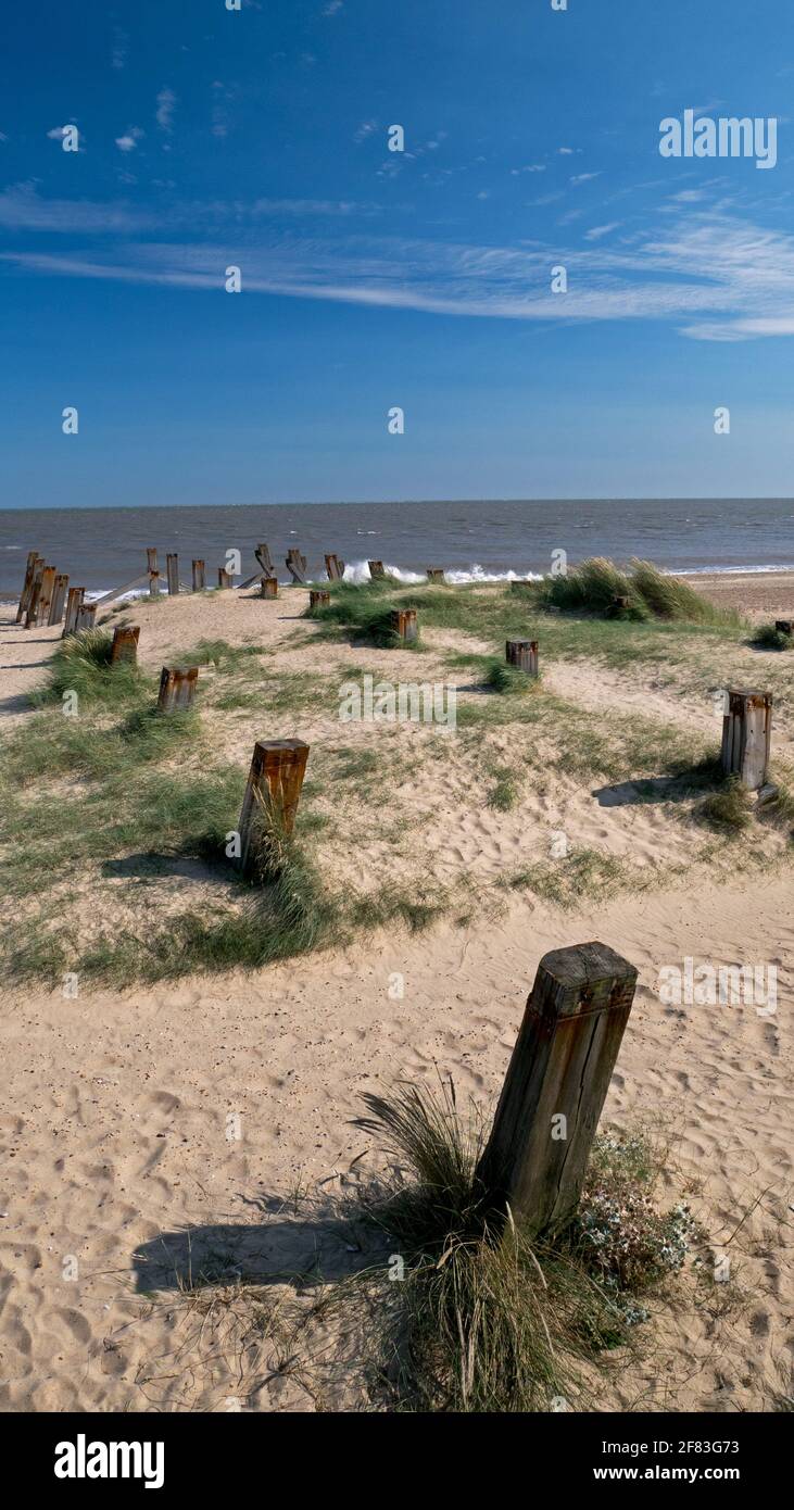 Structural pier hi-res stock photography and images - Alamy