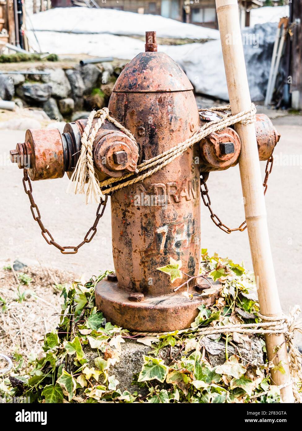 Japanese fire hydrant hi-res stock photography and images - Alamy