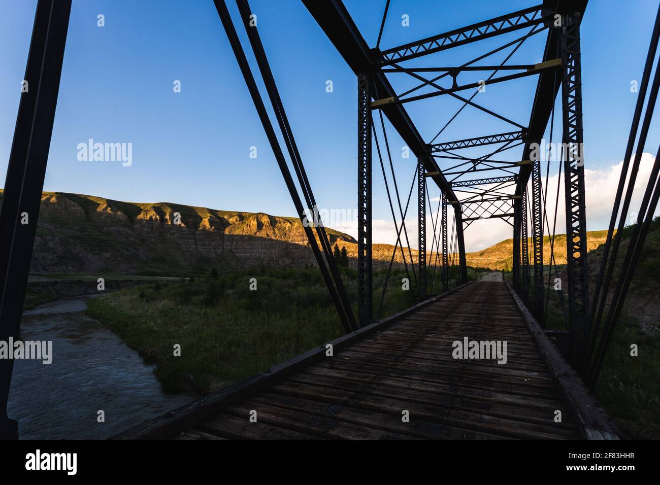 Old country steel bridge hi-res stock photography and images - Alamy