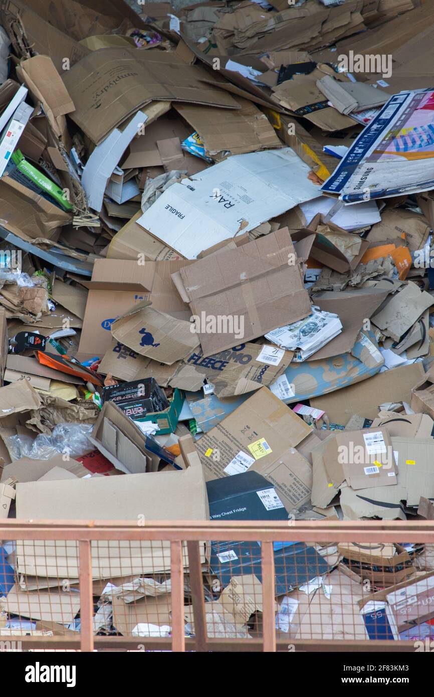 Flattened cardboard boxes hi-res stock photography and images - Alamy