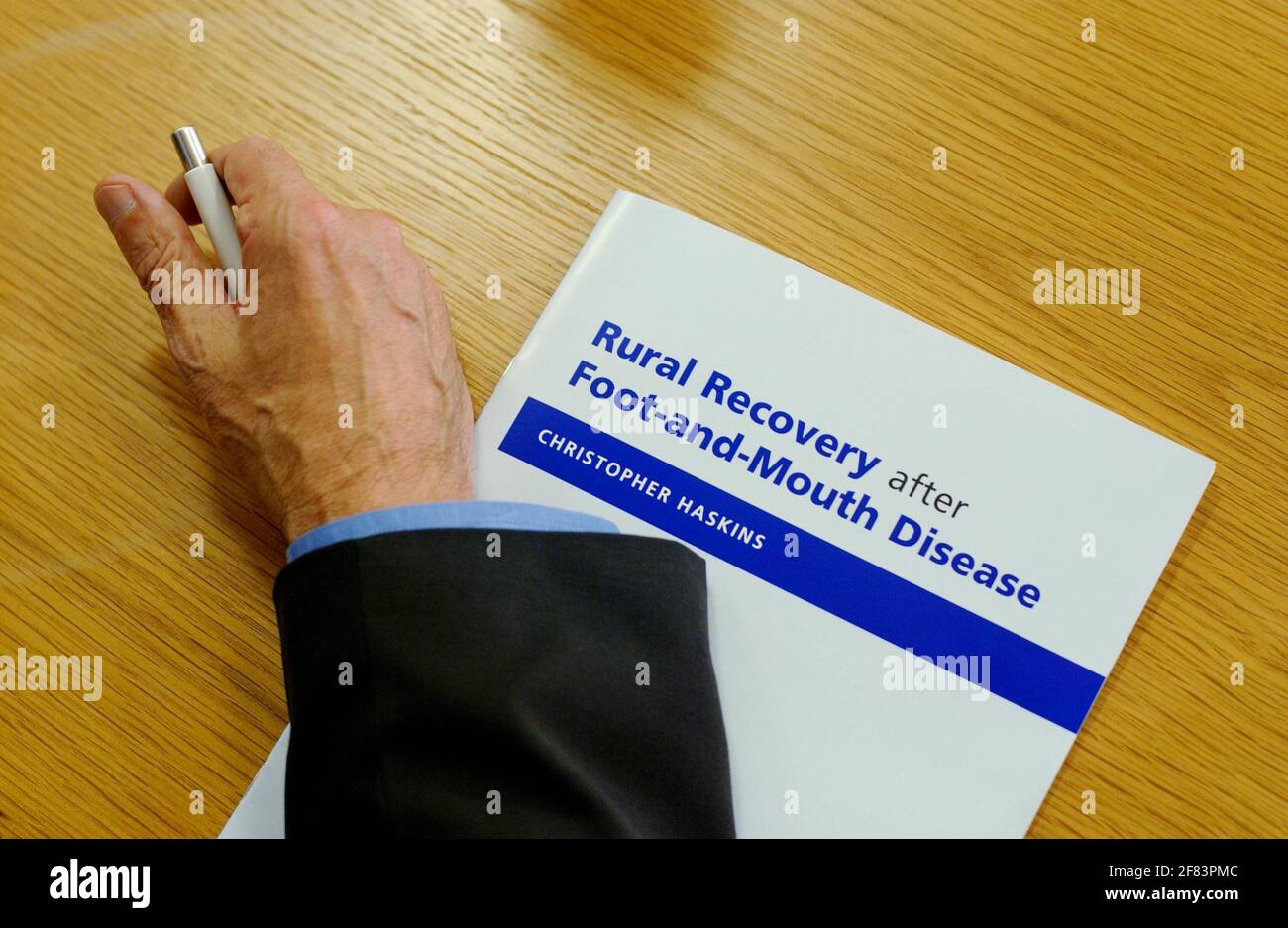 Lord christopher haskins hi-res stock photography and images - Alamy