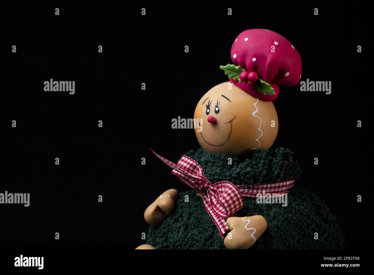 A gingerbread man postcard in the valley with snow Stock Photo - Alamy